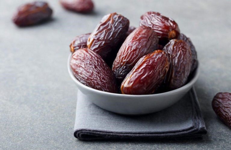 learn about different types of dates in one article - kouroshfoods