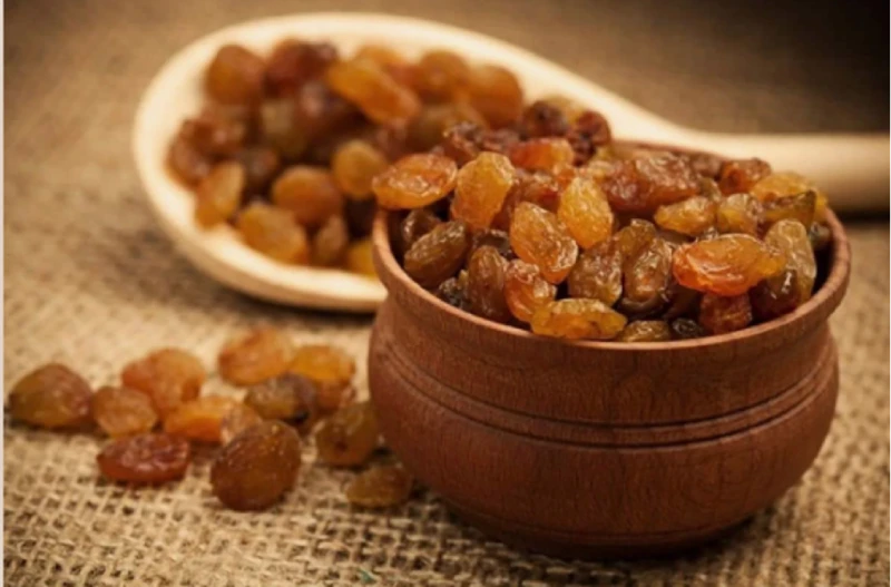 What Are the Benefits of Eating Raisins at Night? - kouroshfoods
